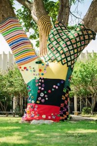 An Amazing Street Art as Tree Yarn Bombing