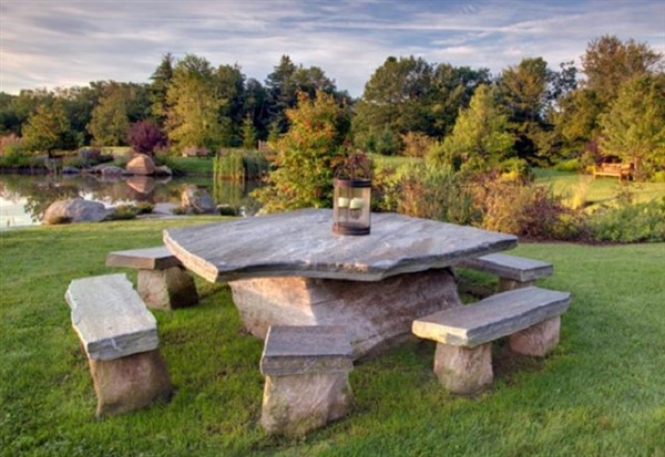 An Alternative Backyard Decoration: Stone Garden Furniture