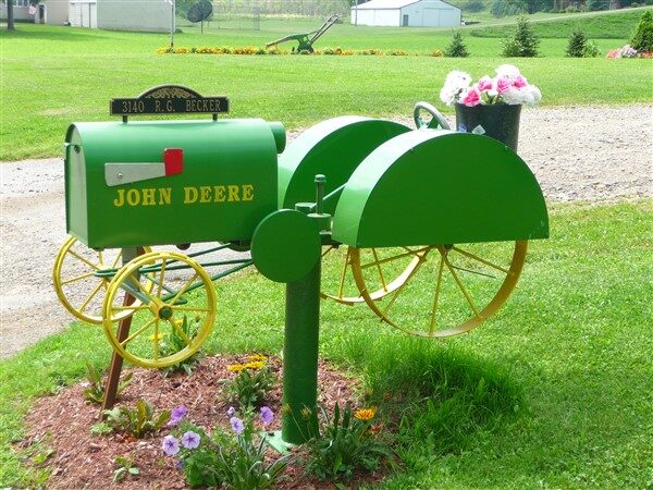Fabulous Front Yard Mailbox Ideas - Unique Balcony & Garden Decoration ...