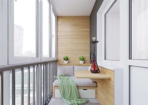 Long Narrow Balconies: How to Decorate?